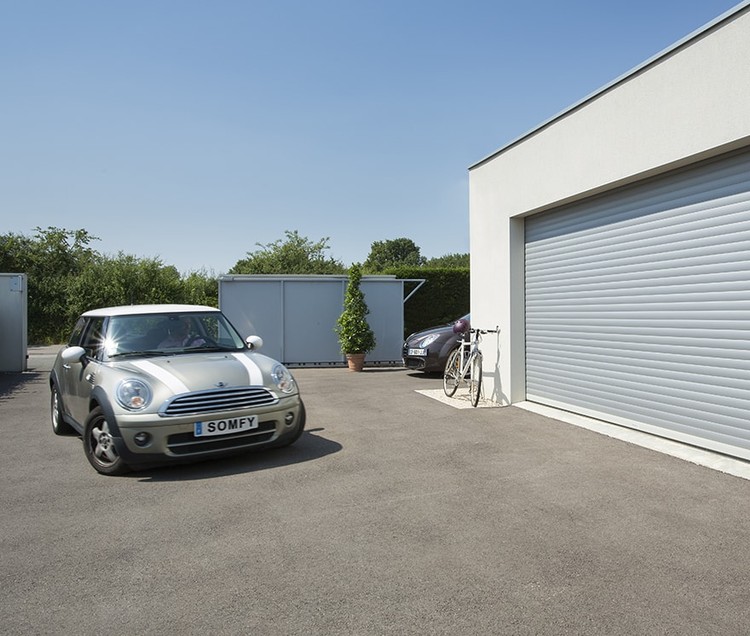 Motoriser votre porte de garage pour vous faciliter la vie!